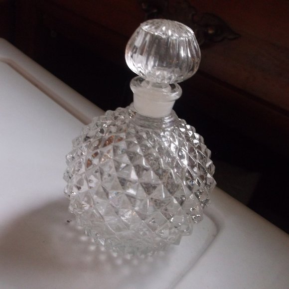 colony | Accents | Vintage Lead Crystal Glass Perfume Bottle | Poshmark